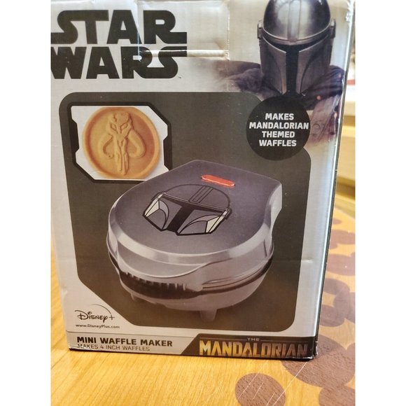 Star Wars | Kitchen | Disney Star Wars Mini Waffle Maker Mandalorian ...